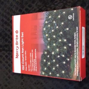 Merry Brite | Party Supplies | Brand New Christmas Net Lights For ...
